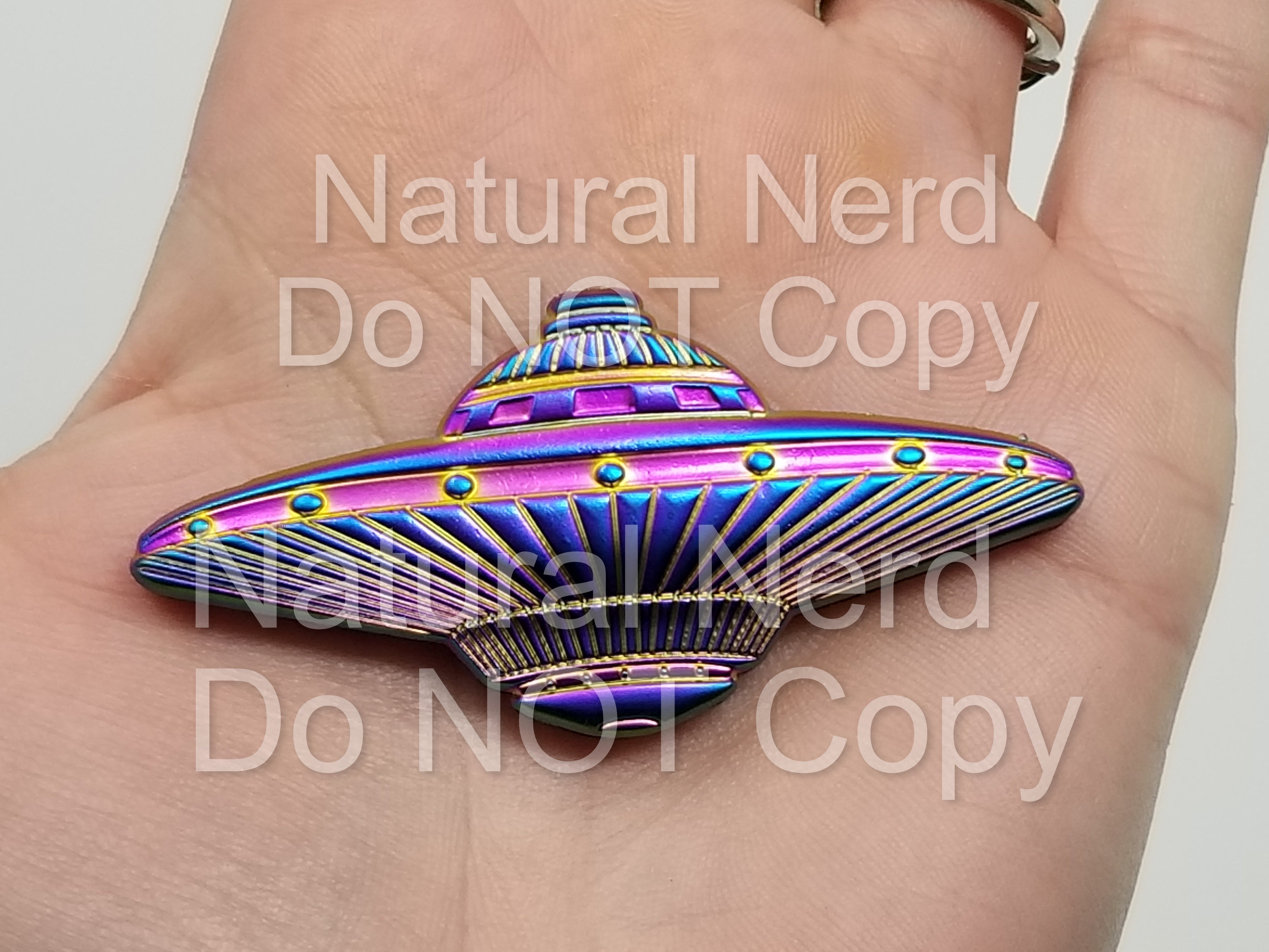 UFO Magnet – Natural Nerd Fabrics and Hardware